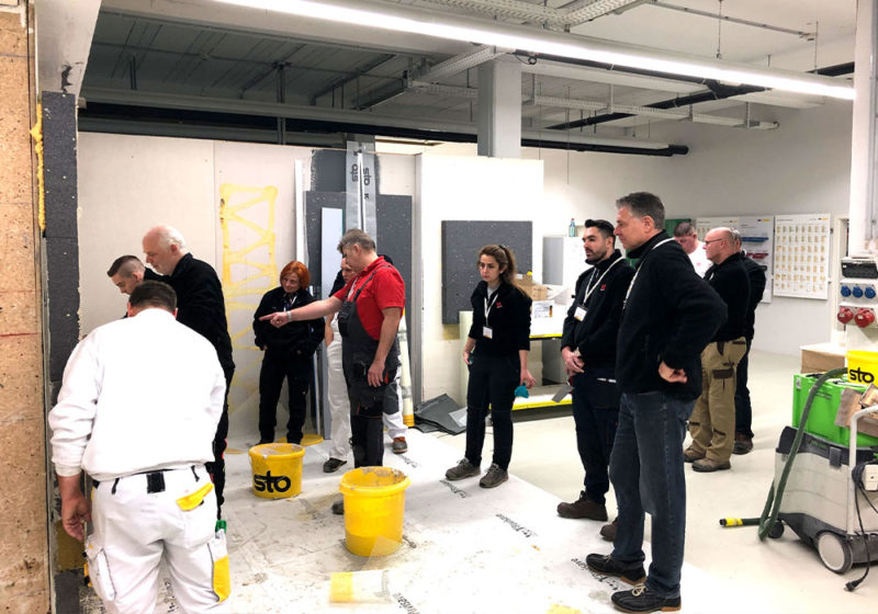 13 Mitarbeiter der MACON BAU GmbH Magdeburg fuhren zum Sto-Lehrgang ...